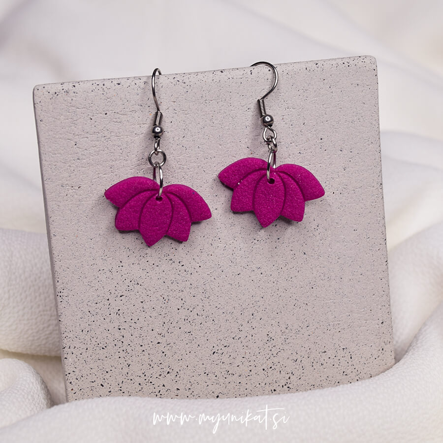 VISEČI unikatni uhani LOTUS | fuksija, Unikatni nakit Myunikat
